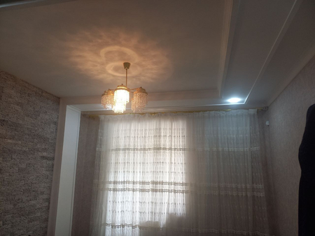 Продаётся 3/2/8. Яшнабад ул. Иззат.Жк. 75м2