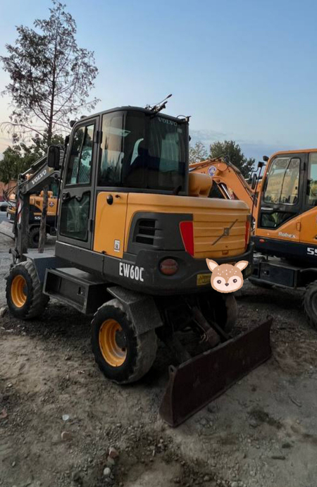Mini Ekskavatr Volvo Мини Экскаватор Волва