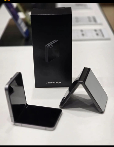 Samsung Z Flip 6 . Доставка бесплатно