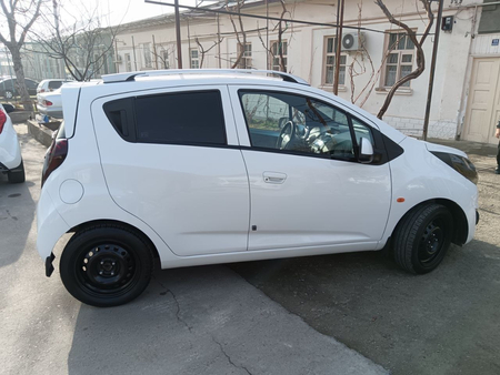 Spark 1 mator 2012 yil 430.000 Ming Yurgan