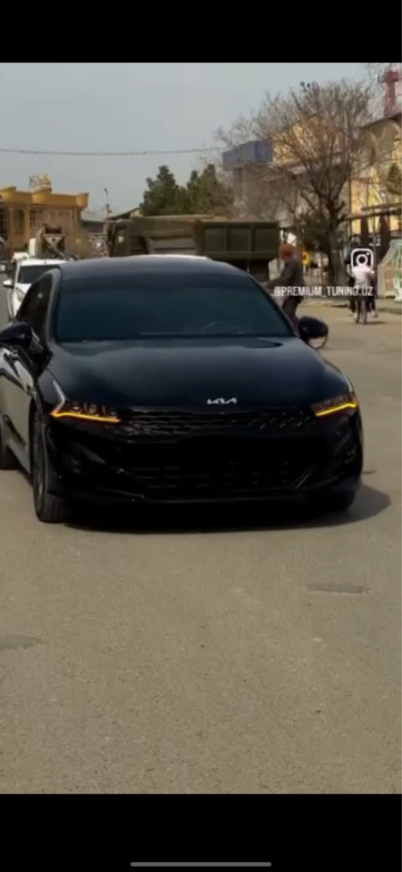 Kia k5 GT line Srochni Sotiladi