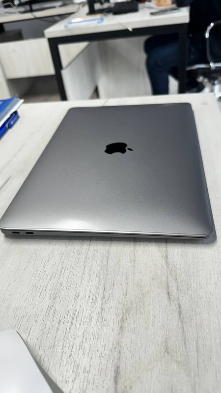 Срочна продам Macbook Air M1 - 8/256