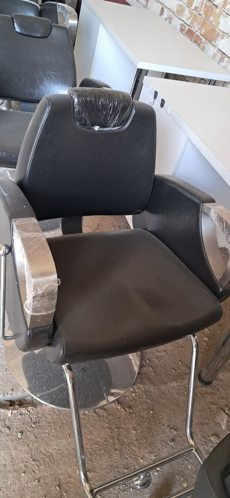 Kreslo salon uchun