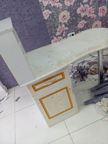 Salon jihozlari arzon narxlarda sotiladi