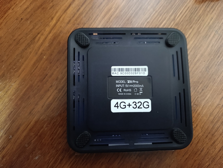 Smart box sotiladi Z8 Pro android tv