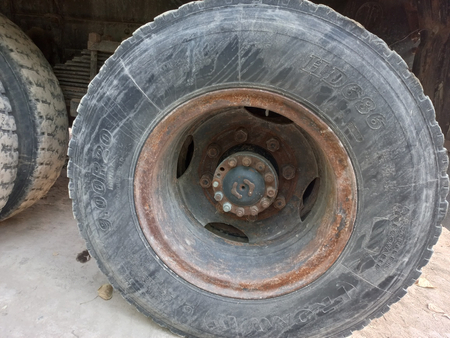 Kamaz 5511 sotiladi