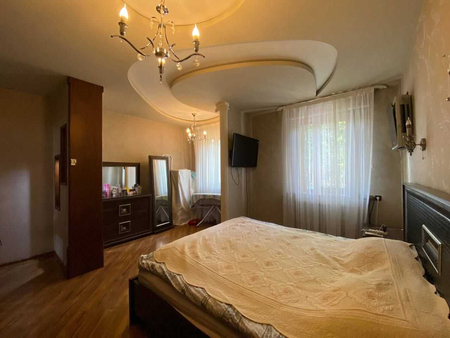 Срочно продается квартира 3/2/9 на Яккасарайском районе ул:Нукус J2798