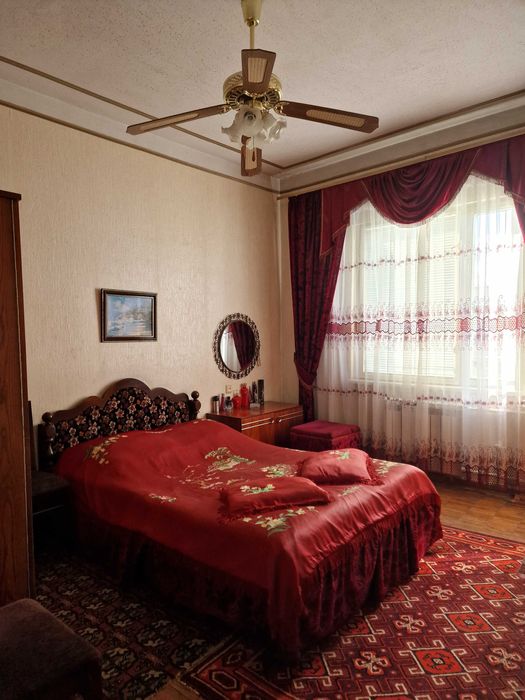 Срочно продается 3ком кв на Карасу-2 за 70000уе