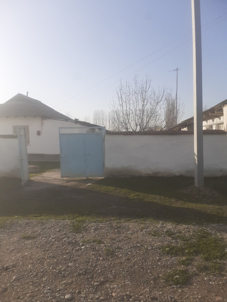 Уй сотилади 22000 $
