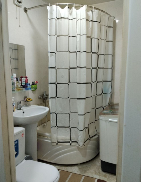Продается 1 ком квартира в Яшнабадском районе