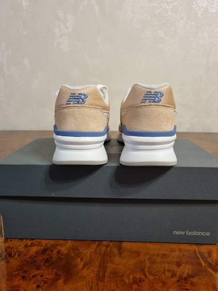 Женские кроссовки New Balance размер 37