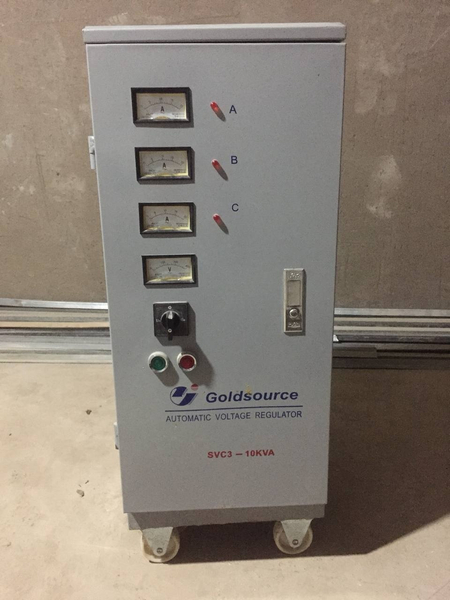 Elektro transformator sotiladi