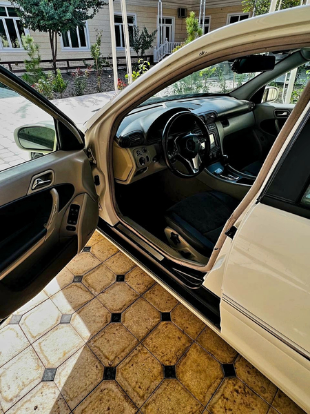 Mercedes W203 M111