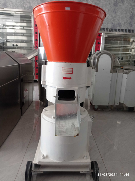 Kombikorm yem ishlab chiqarish uchun granulyator- 300-400 kg/soat