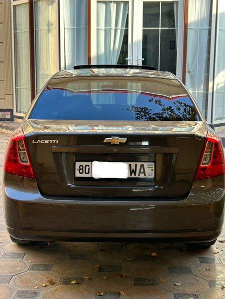 Chevrolet Gentara. Eng full pozitsiyada Zeus Жентра в идеальном в сост