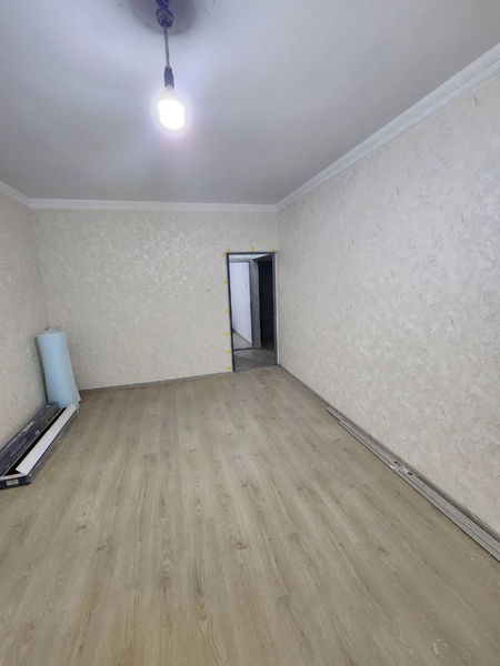 Продам квартипу 2/1/4 на массиве Феруза 2