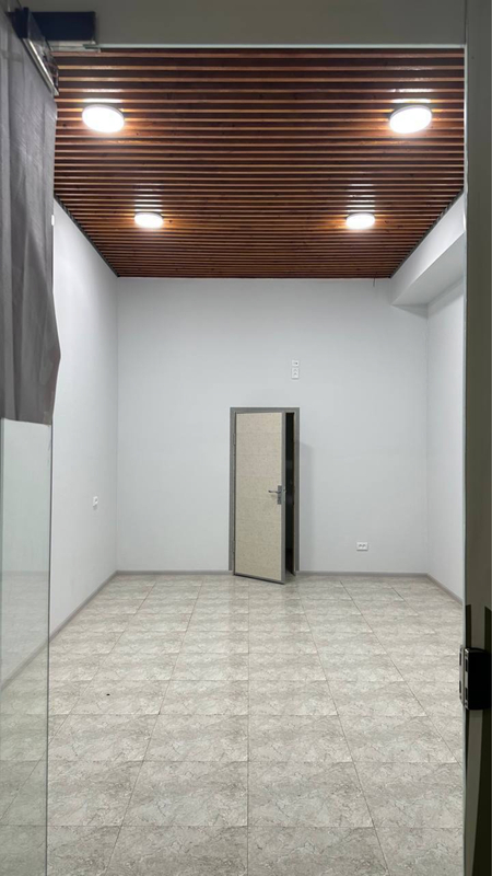 office va savdo uchun 27kv arendaga beriladi