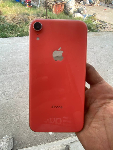 iPhone XR 128GB 85%