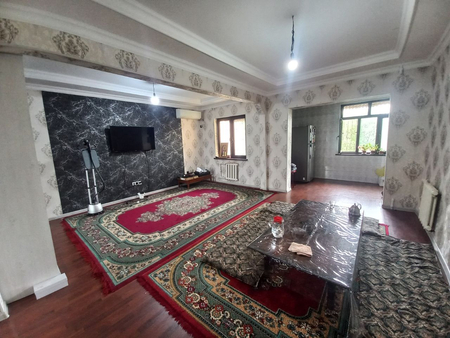 Срочно продаётся 4-х комнатная 4/4/5 Улучшенка 91м² Сергели-4 Ярмарка