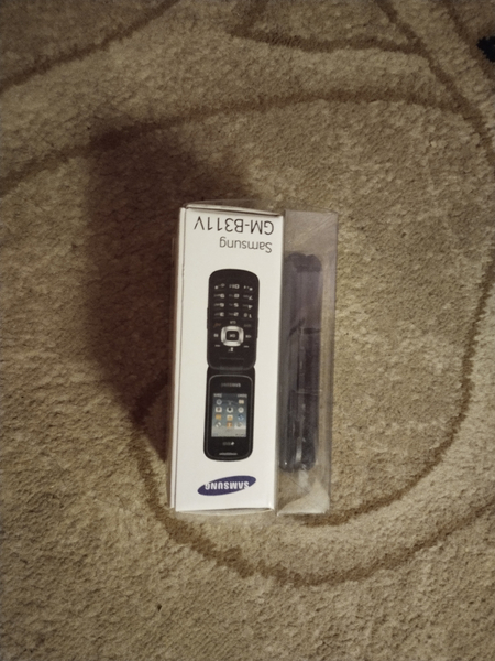 Samsung gusto 3 yangi