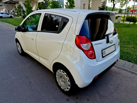 Chevrolet Spark 2016 декабрь