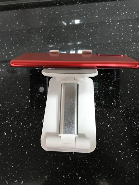 Продаётся Samsung s 20 FE