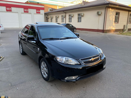 Продаю джентра 3 позиция