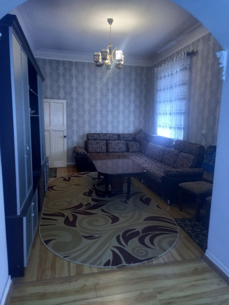 Продаётся квартира. Фергана Киргули ориентир дом культуры Дворец