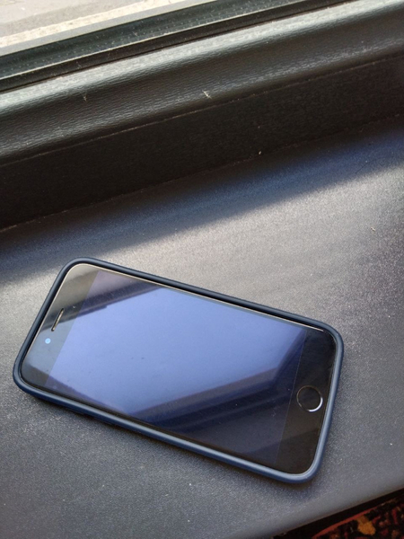 Срочна Iphone 7/32 sotiladi