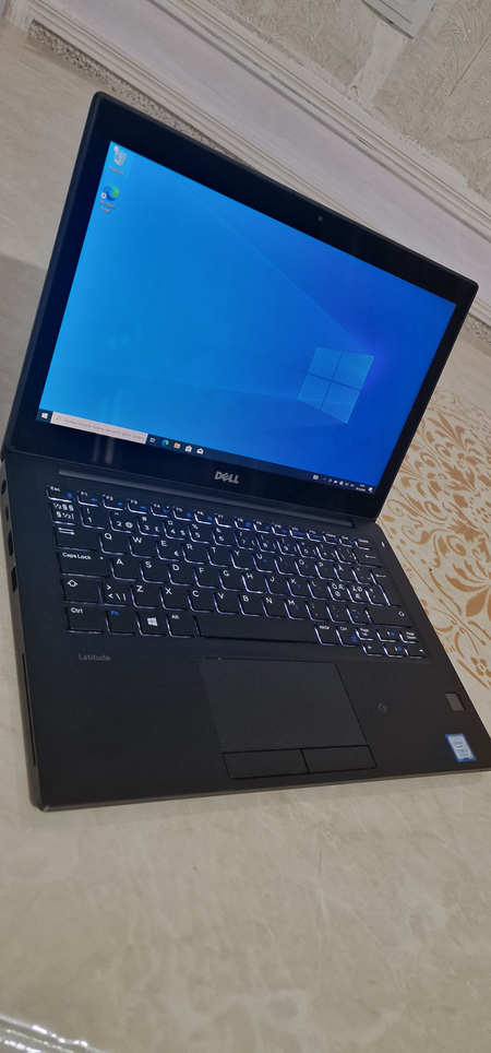 Dell Core i5 Ekran sensor operativka 16gb ddr4 hotira 256gb m2ssd