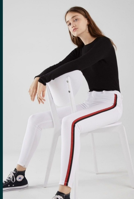 Bershka & DeFacto