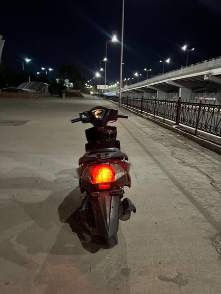 Skuter 80 kub holati yaxshi