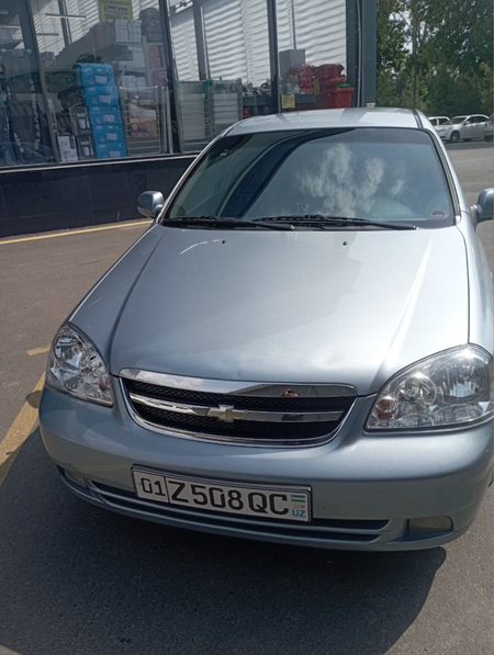 Lacetti 2012 sotiladi!