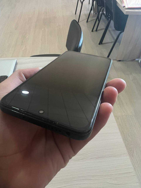redmi note 11 karobka yoq kopya beriladii toza