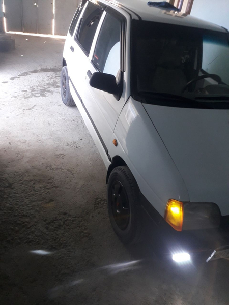Tiko 1997 yil oq