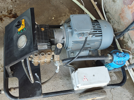 Karcher Omax Holati yangi