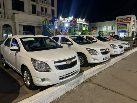 Chevrolet Cobalt AT Masla
