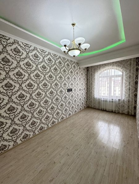 Продам 3/8/8 Паркентский новостройка