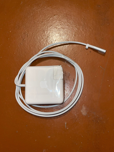 Apple MagSafe новый 60w блок питания