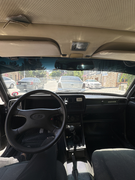 Lada 2104 sotiladi 2012 yil