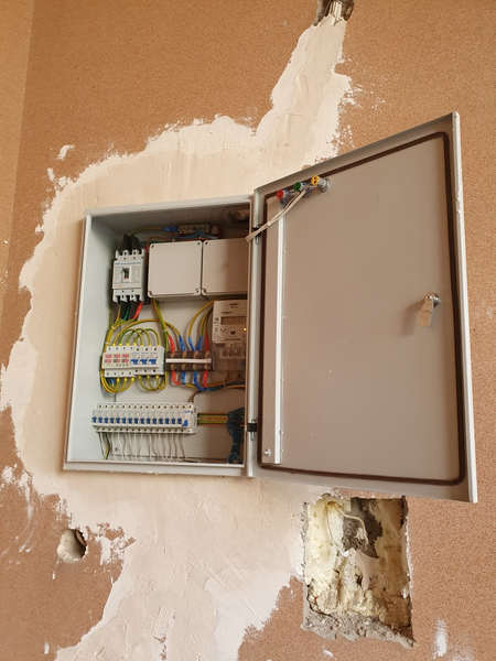 Elektrik xizmati sfatli