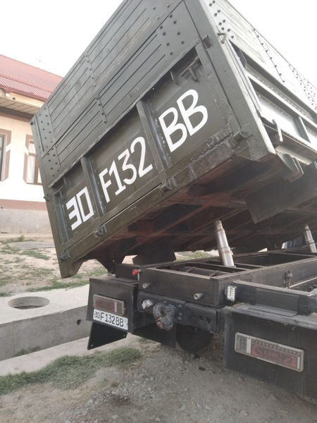 Kamaz pritsep sotiladi