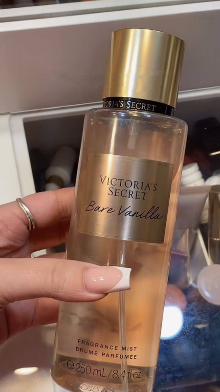 Bare Victoria\\\'s Secret body spray