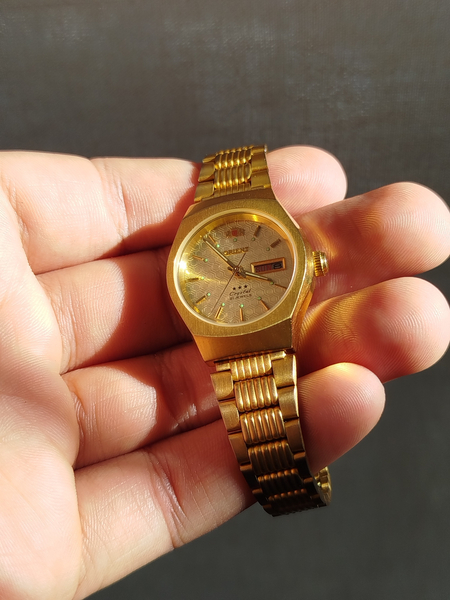 ORIENT женские часы позолоченные
