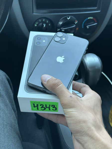 iPhone 11 64gb kar/dok ideal