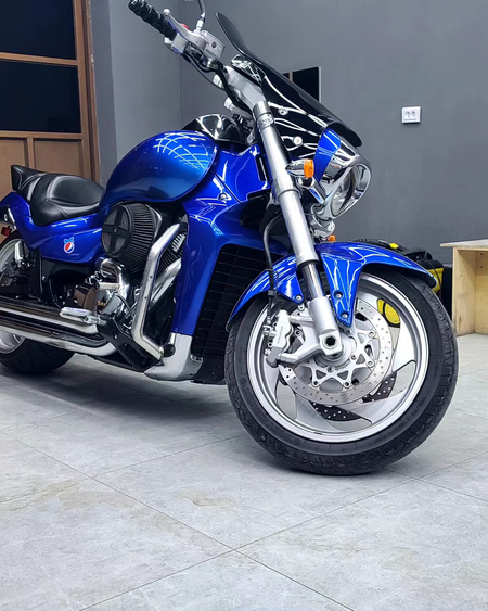 Suzuki Boulevard