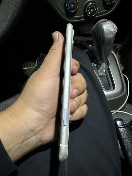 iPhone 11 srochna!