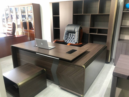OFIS MEBEL. XITOY.da ishlab chiqarilgan