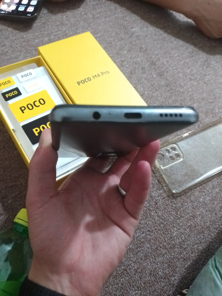 Poco M4 pro 5g  4/64