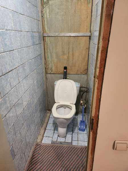 Продаю Ахмад-Югнакий Ттз 3/2/5 балкон 2×6 Общая пл. 78 кв.м.